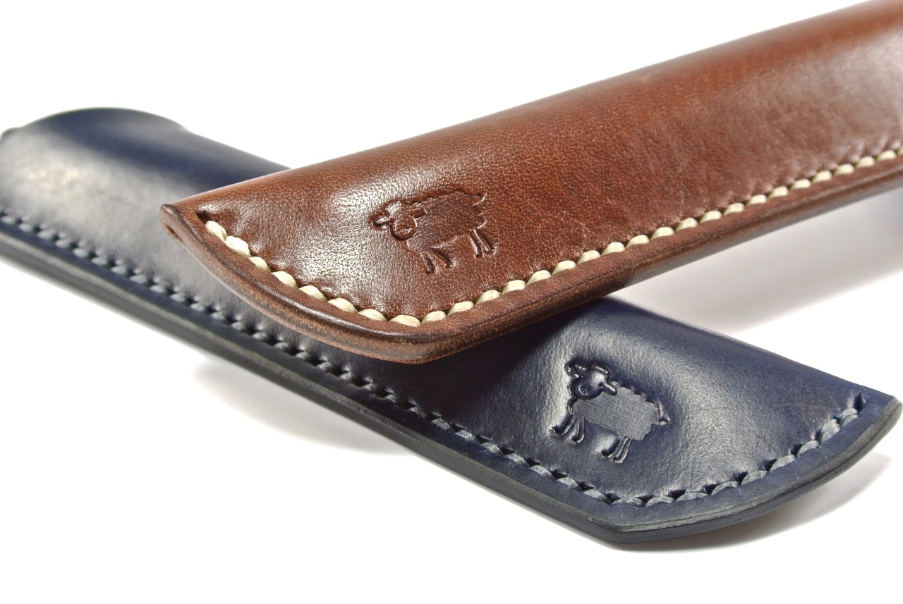 Black Sheep Pen Keeper - Black Sheep Leather