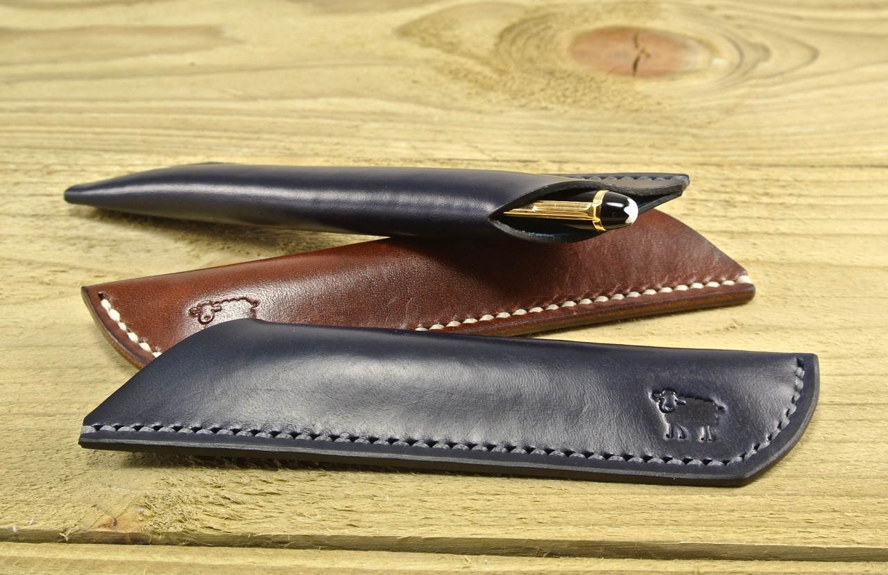 Black Sheep Pen Keeper - Black Sheep Leather