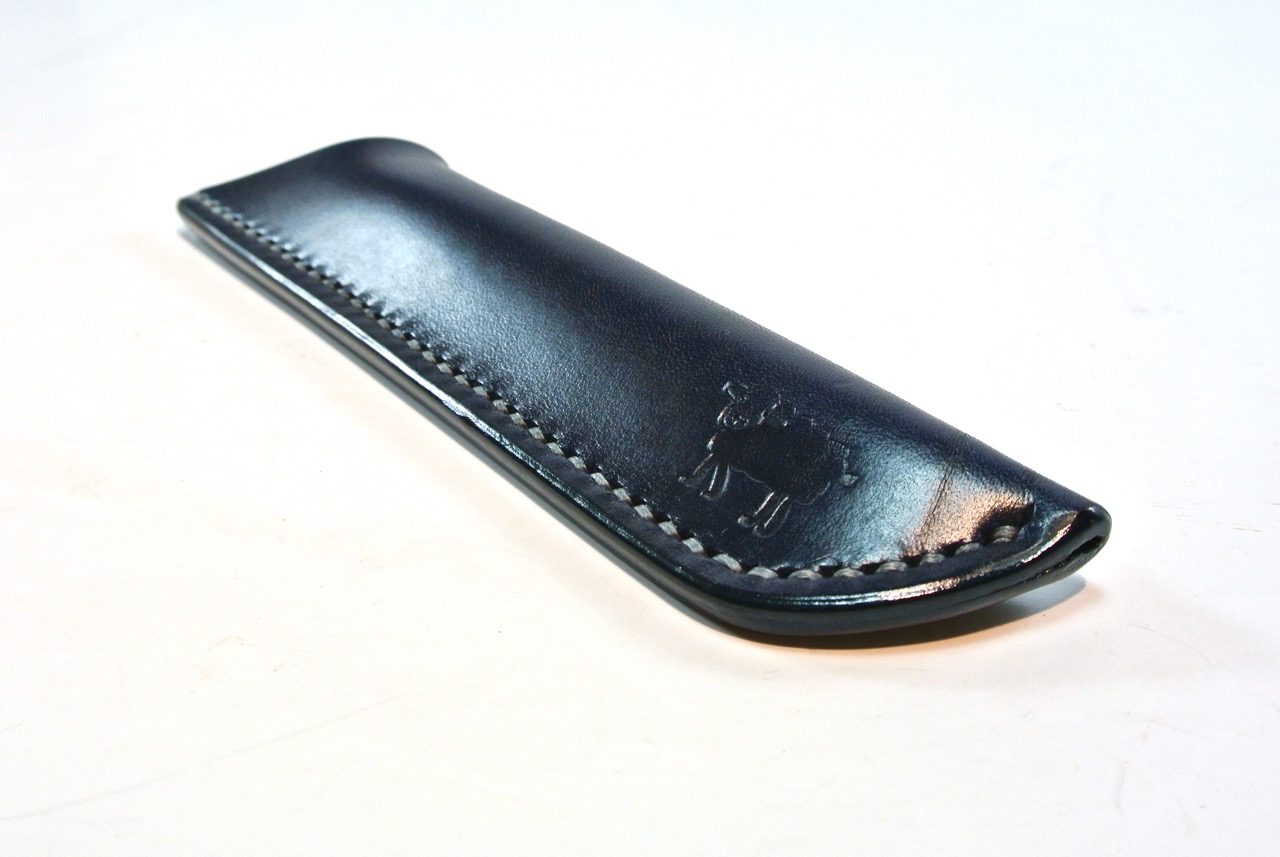 Black Sheep Pen Keeper - Black Sheep Leather