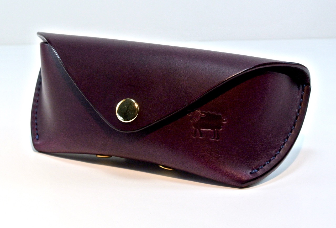 Hebridean Glasses Case - Black Sheep Leather